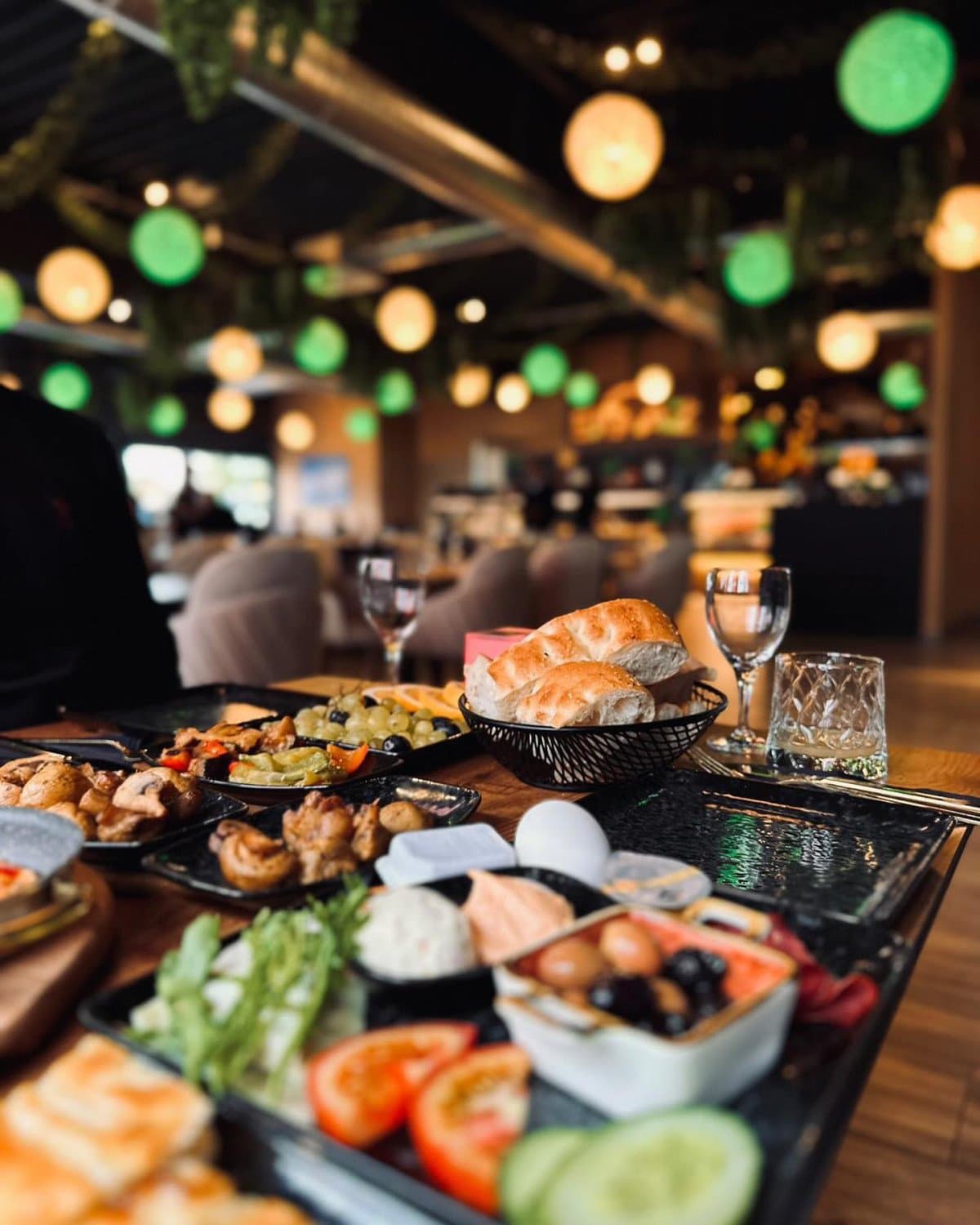 Bo az - Eat and Chill | Best Türkisches und Mediterrane Küche in Köln